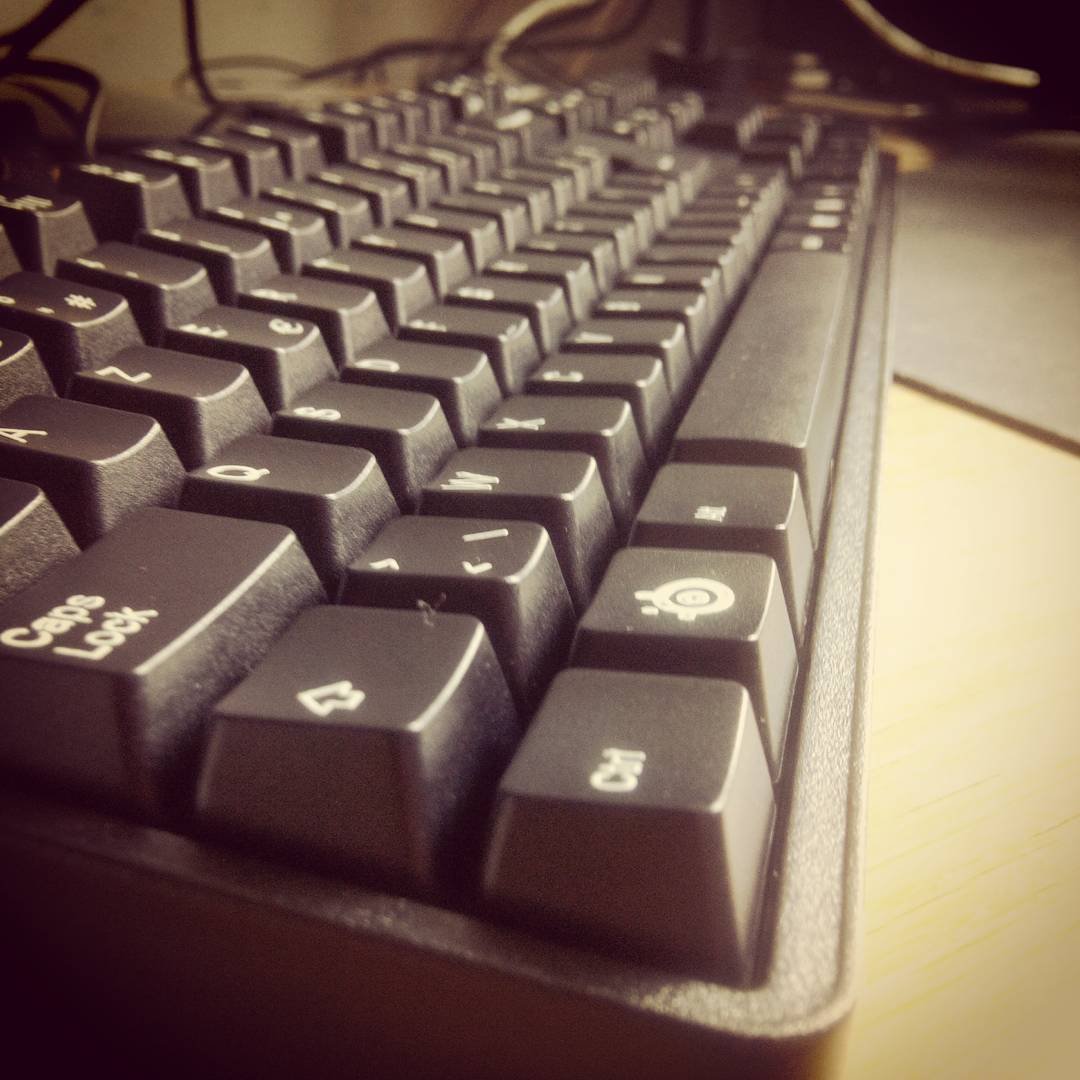 Gaming Keyboards for PC and Mac - Mechanical & Membrance | SteelSeries