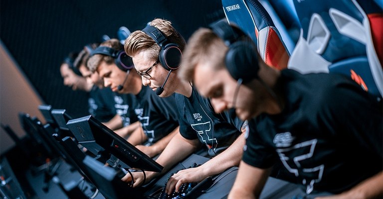 Esports | SteelSeries